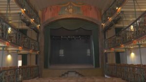 Iphan aprova tombamento do Teatro Municipal de Ouro Preto, o mais ...