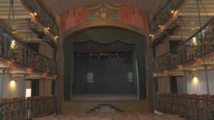 Iphan aprova tombamento do Teatro Municipal de Ouro Preto, o mais ...